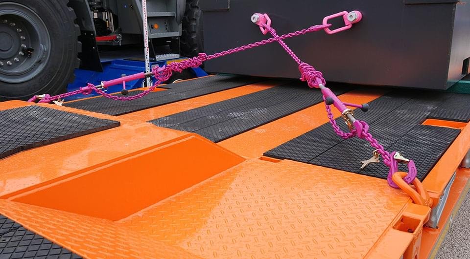 RUD clamping elements: Optimum tensioning of lashing chains: RUD France